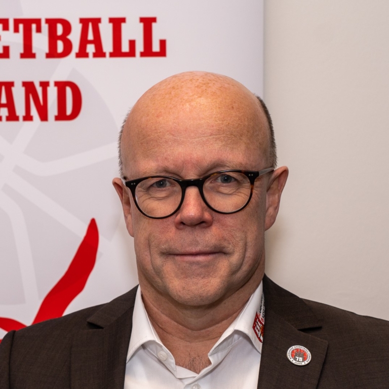 Home - Basketball an 15.000 Grundschulen